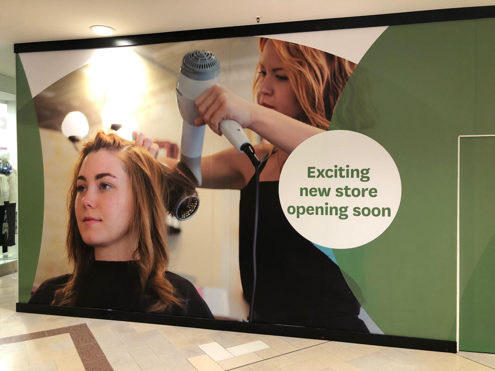 Signology Hoarding & Decals - Shopping Centre News