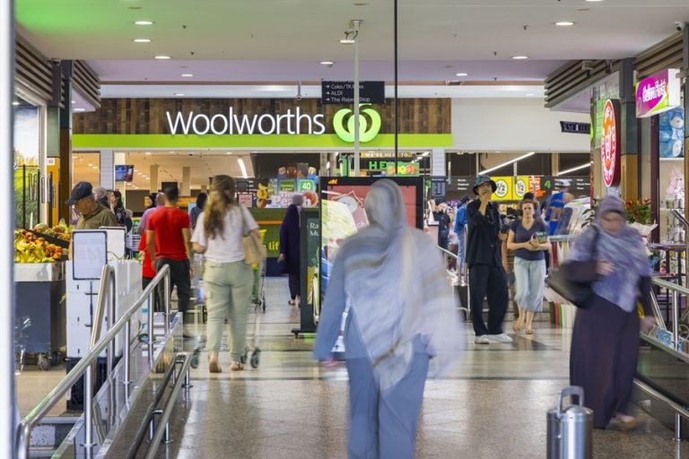 PetO snares stores from Woolworths-backed pet group - Shopping Centre News